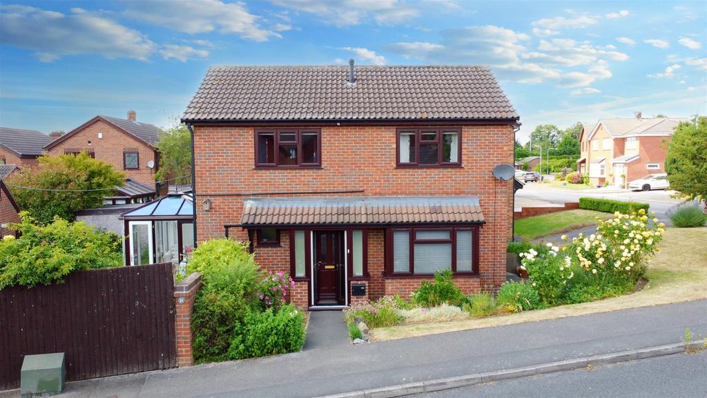 Trowell Park Drive, Trowell, Nottingham 3 bed detached house - £295,000