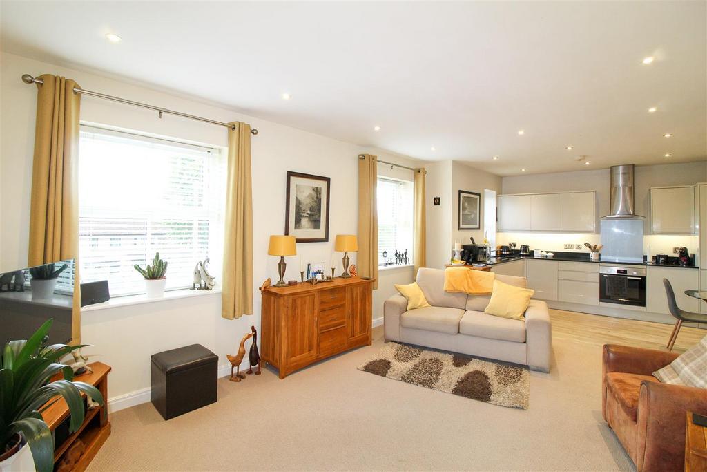 Skellbank, Ripon 2 bed apartment - £220,000
