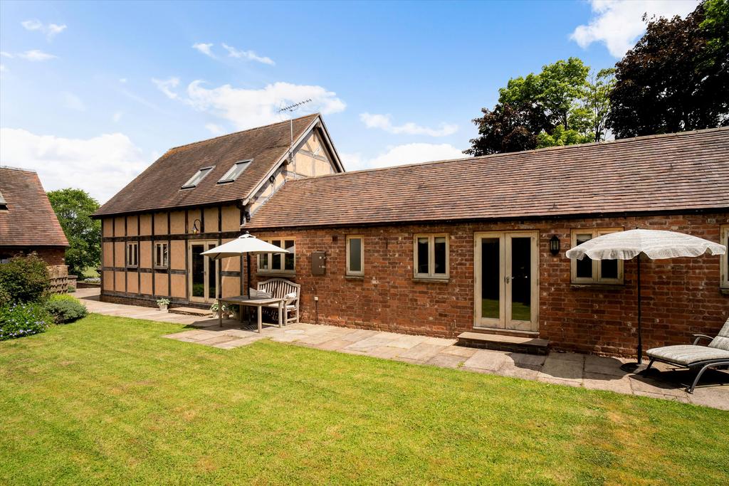 Tedstone Wafre, Bromyard... 4 bed barn conversion - £645,000