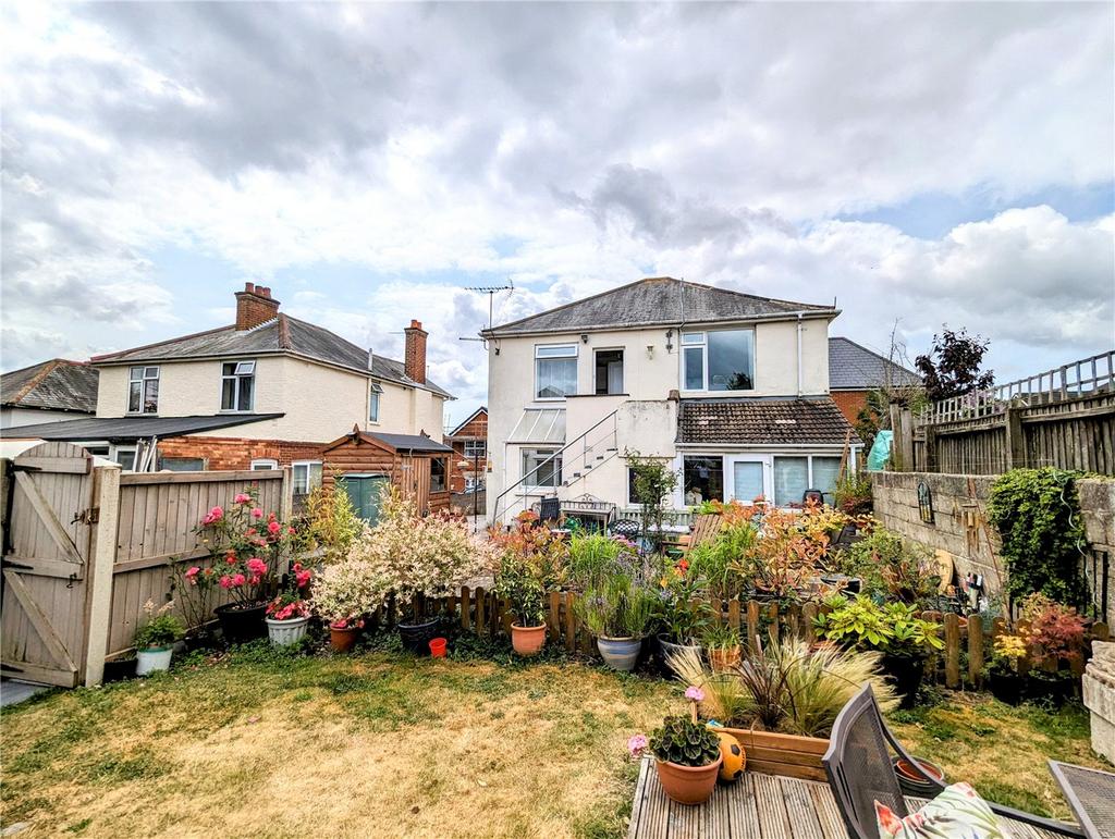 Phyldon Road, Poole, BH12 2 bed apartment for sale - £230,000