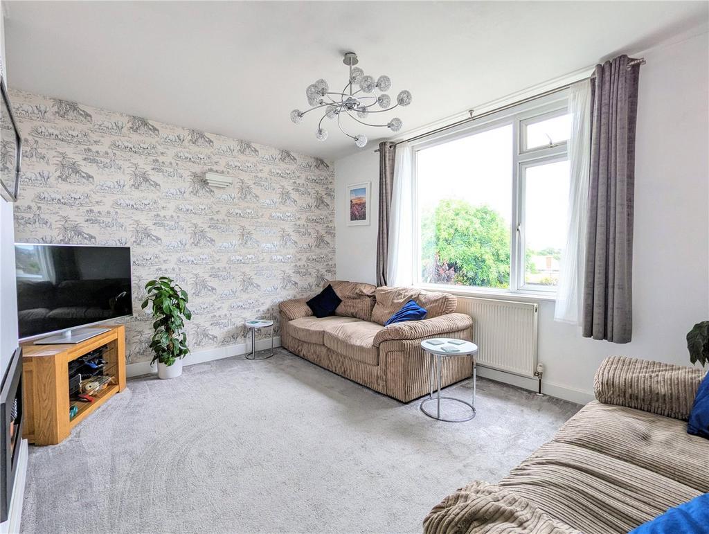 Phyldon Road, Poole, BH12 2 bed apartment for sale - £230,000
