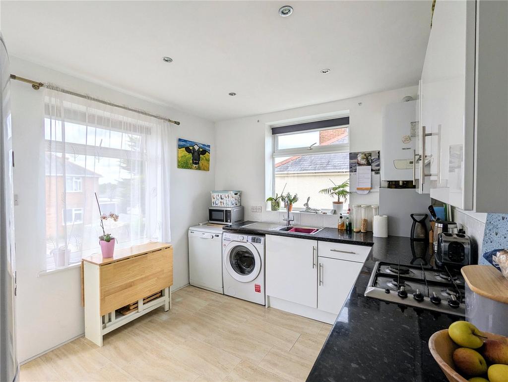 Phyldon Road, Poole, BH12 2 bed apartment for sale - £230,000