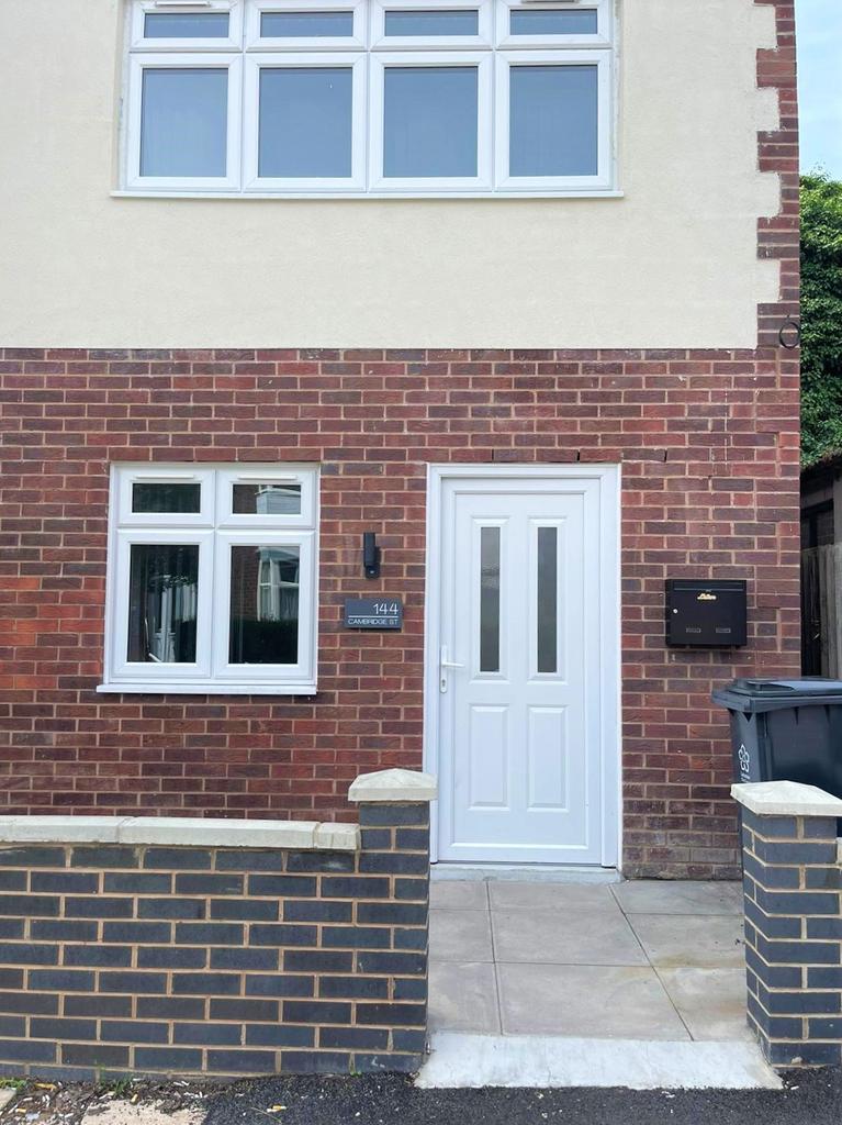 Cambridge Street, Leicester LE3 1 bed apartment - £750 pcm (£173 pw)