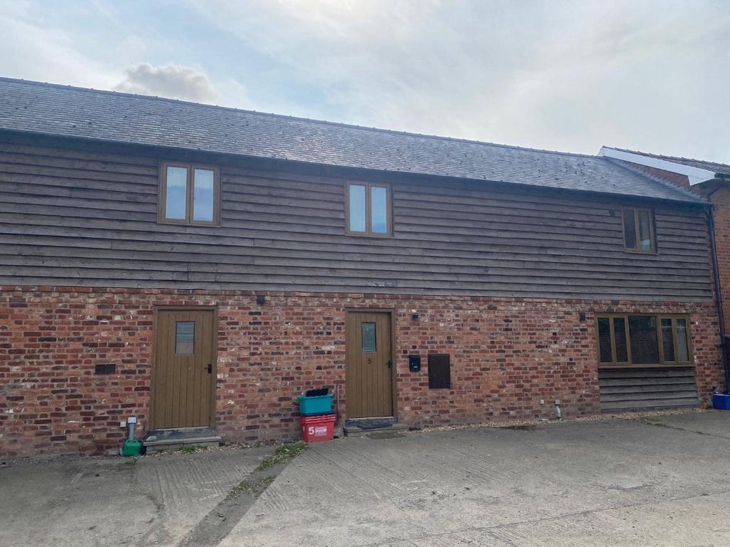 Edderton Barns, Forden, Welshpool... 3 bed barn - £875 pcm (£202 pw)
