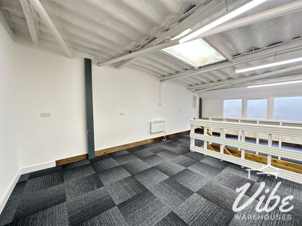 Markfield Road, London N15 Industrial unit to rent - £1,450 pcm (£335 pw)