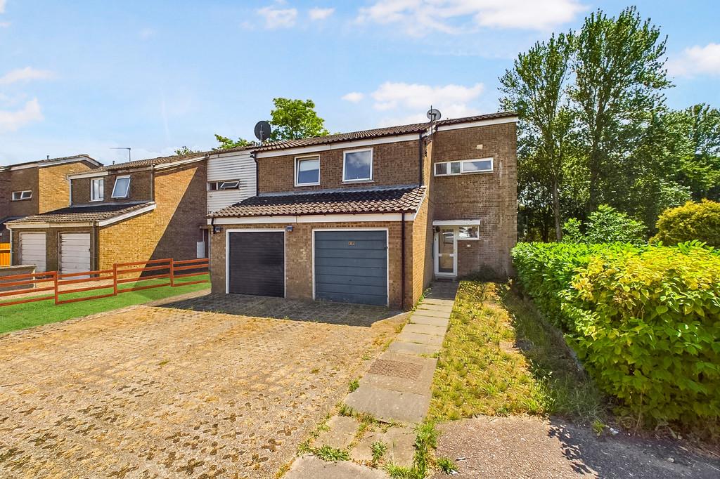 Edith Cavell Close, Thetford 3 bed end of terrace house - £210,000