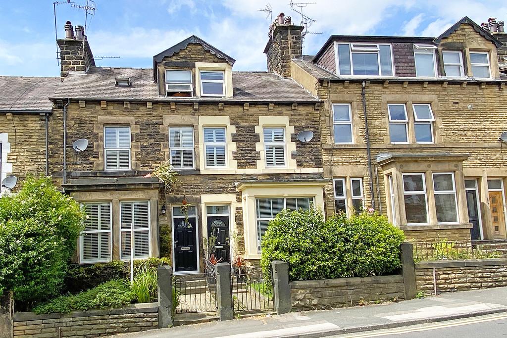 Mayfield Grove, Harrogate 4 bed terraced house for sale - £360,000