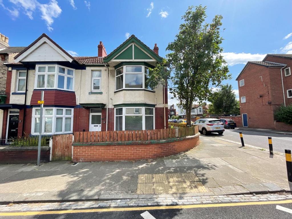 Grange Road Hartlepool 4 Bed End Of Terrace House £135 000