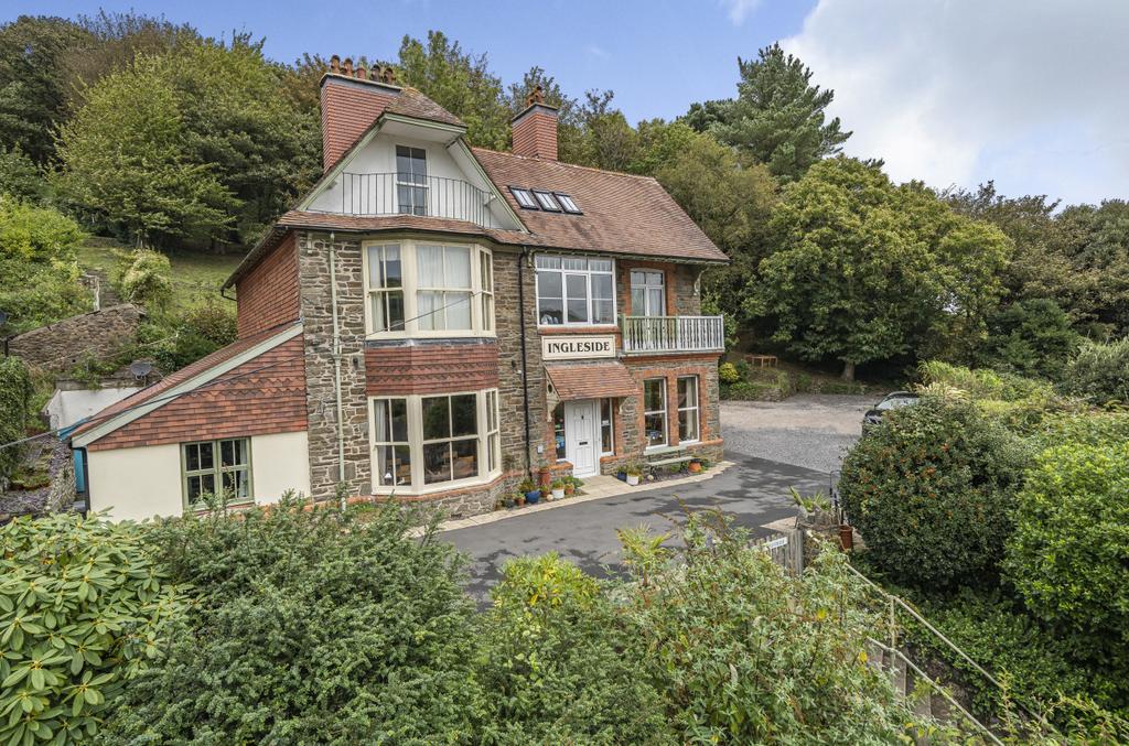 Lee Road, Lynton, Devon, EX35 11 bed detached house - £850,000