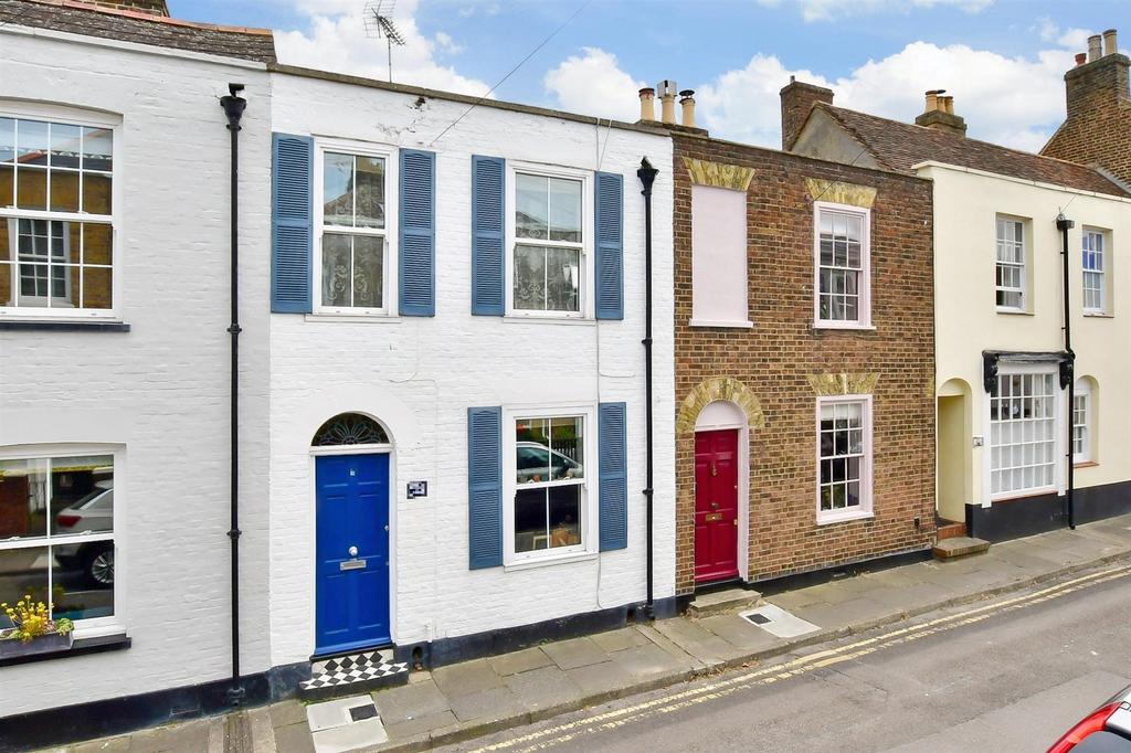 Water Street, Deal, Kent 2 bed terraced house - £400,000