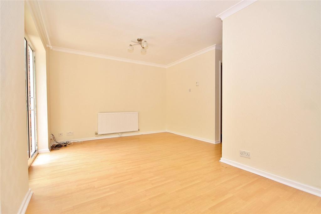 Goldfort Walk Goldsworth Park 2 Bed End Of Terrace House £1 500
