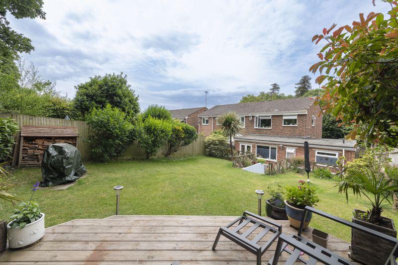 Rocks Park Road Uckfield 4 Bed Semi Detached House For Sale £450 000