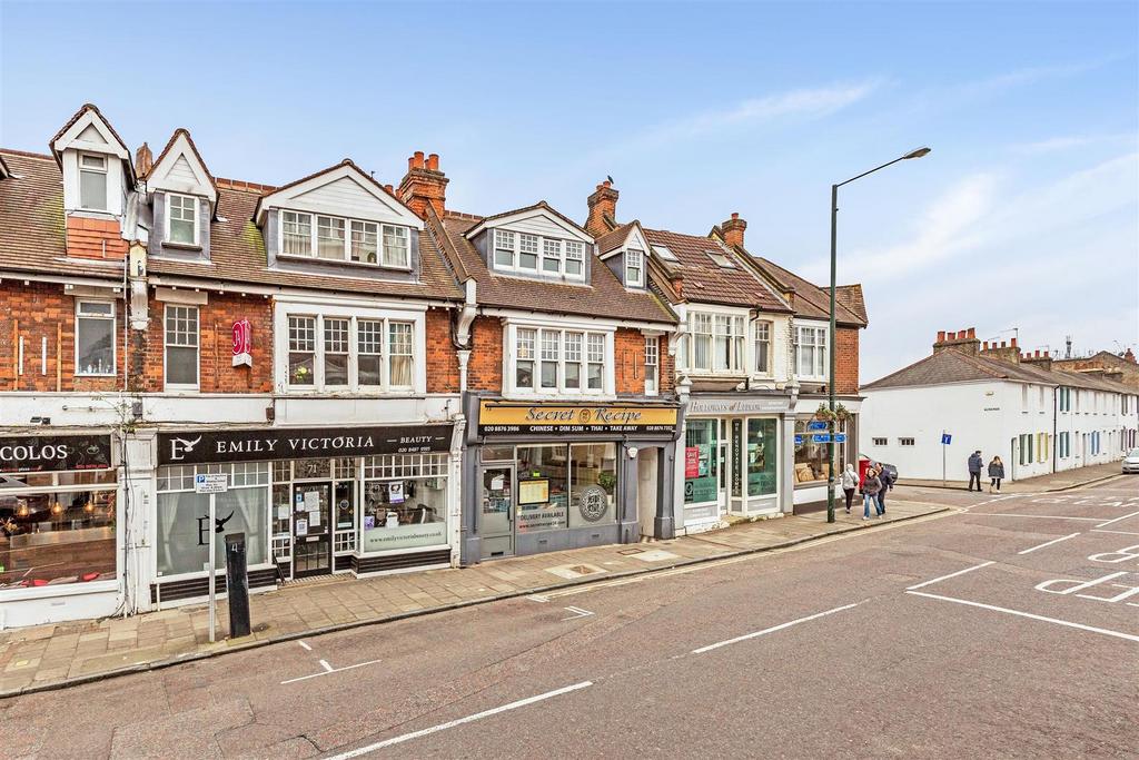 Sheen Lane, East Sheen, SW14 1 bed flat to rent - £1,650 pcm (£381 pw)
