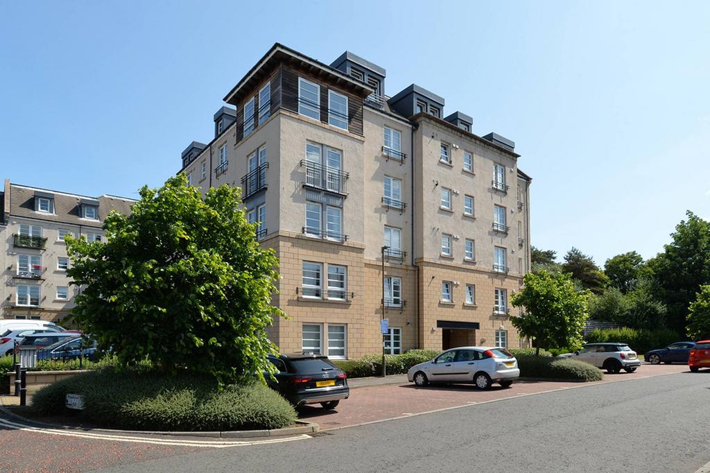 2/18 Powderhall Rigg, Edinburgh, EH7 4GA 2 bed penthouse for sale - £ ...