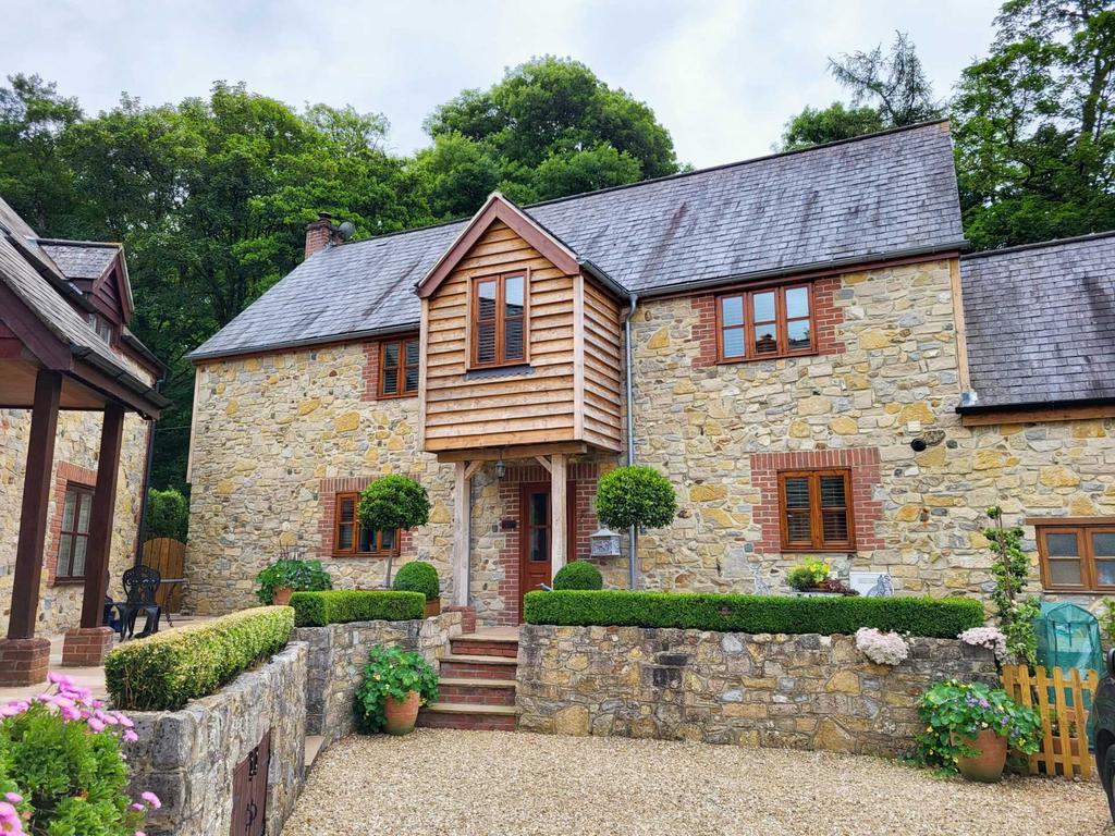 Weycroft Mill, Axminster, Devon 3 bed link detached house for sale - £ ...