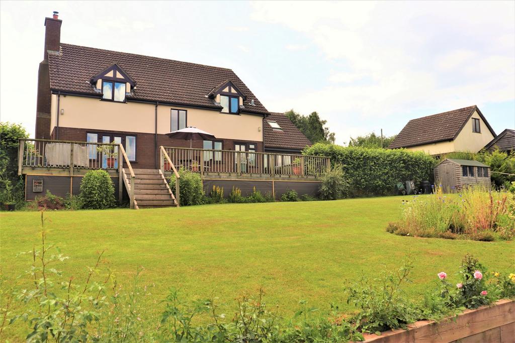 Haseley House, Llangrove, HR9 4 bed house for sale - £765,000