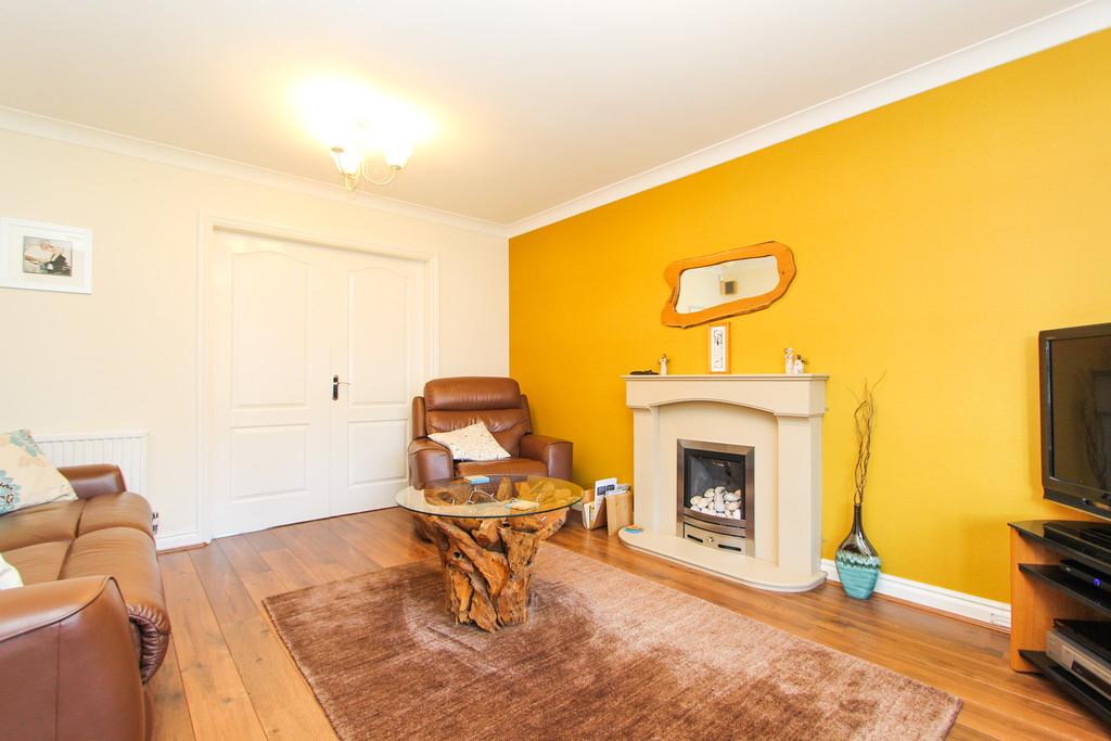 Moat Drive Drayton Bassett 4 Bed Detached House For Sale £475 000