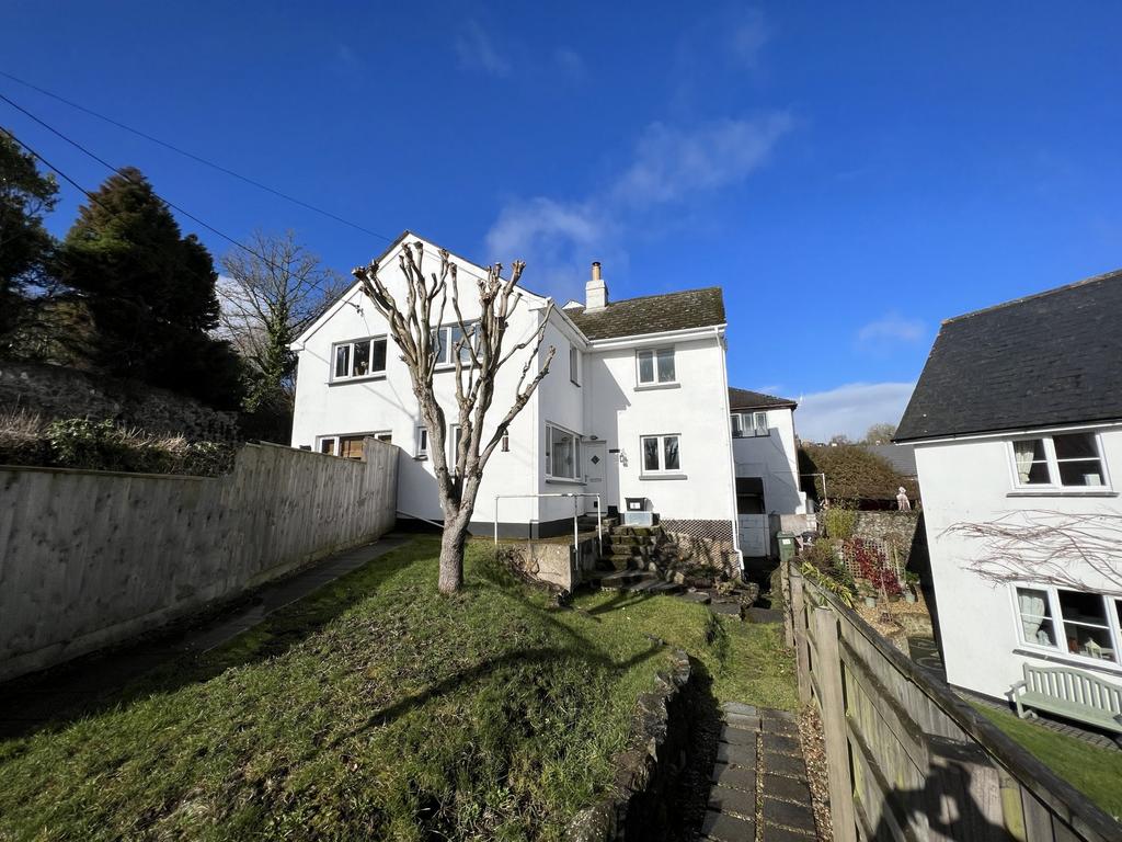 Hennock, Bovey Tracey 3 bed semi-detached house - £260,000