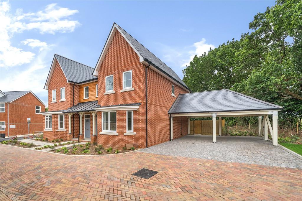 Acorn Grove Sarisbury Green Southampton Hampshire So31 3 Bed Semi