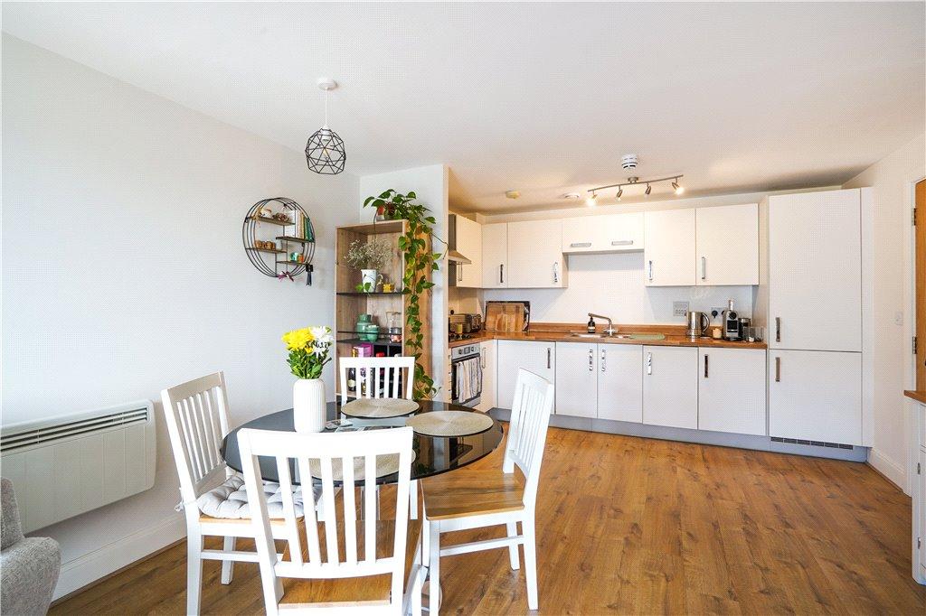 Sandover House, 124 Spa Road, London, SE16 2 bed flat for sale - £595,000