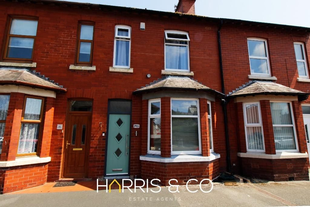 North Church Street, Fleetwood, FY7 2 bed terraced house - £109,950