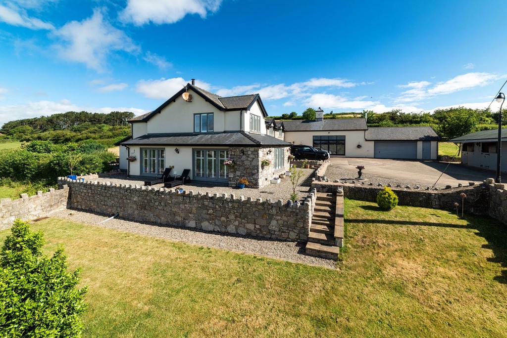 Ffordd Teilia, Gwaenysgor, Flintshire... 4 bed detached house for sale - £1,395,000