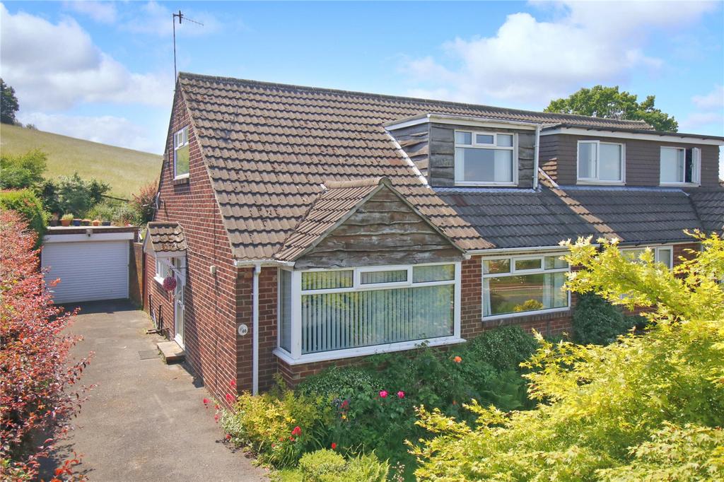 Carr Hill Drive Calverley Pudsey West Yorkshire Ls28 3 Bed Bungalow