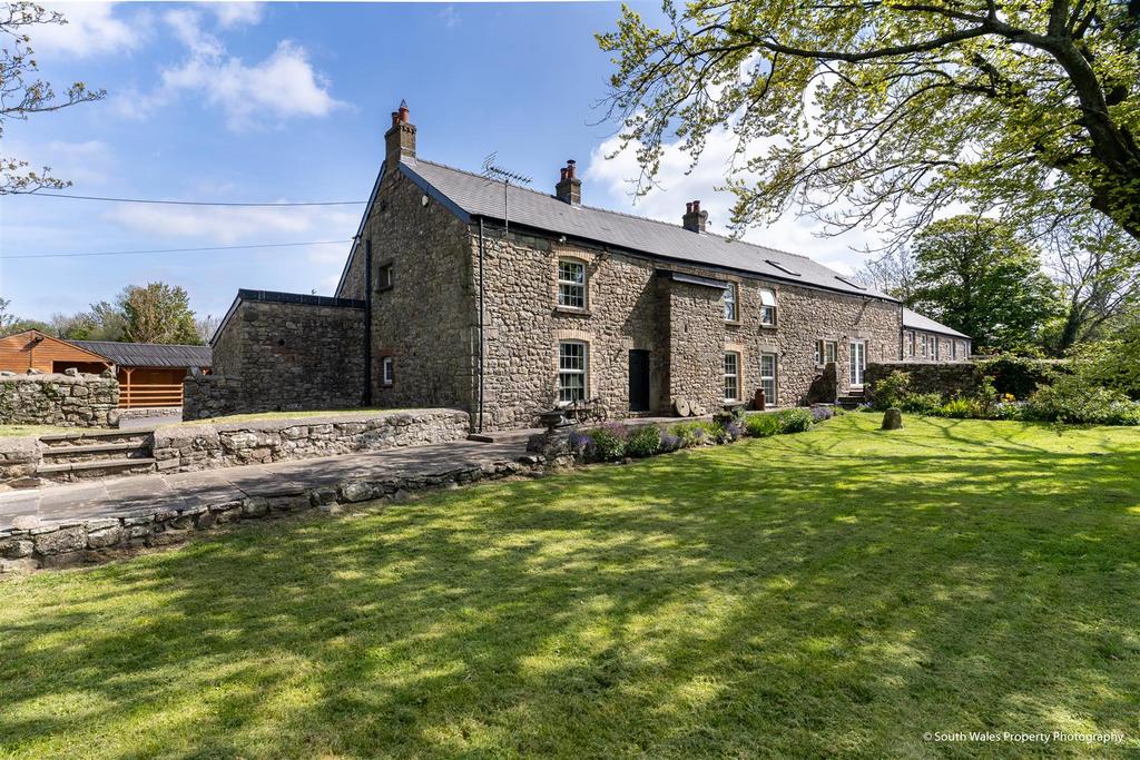 Ty Gwyn Farm, Heol Byeastwood, Coity, Bridgend, Bridgend County Borough ...