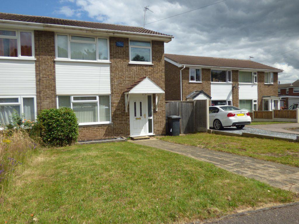 Selina Close, Castle Donington, DE74 2SS 3 bed semi-detached house - £ ...