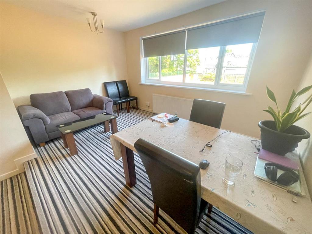 Palatine Road, Manchester M20 1 bed apartment - £950 pcm (£219 pw)