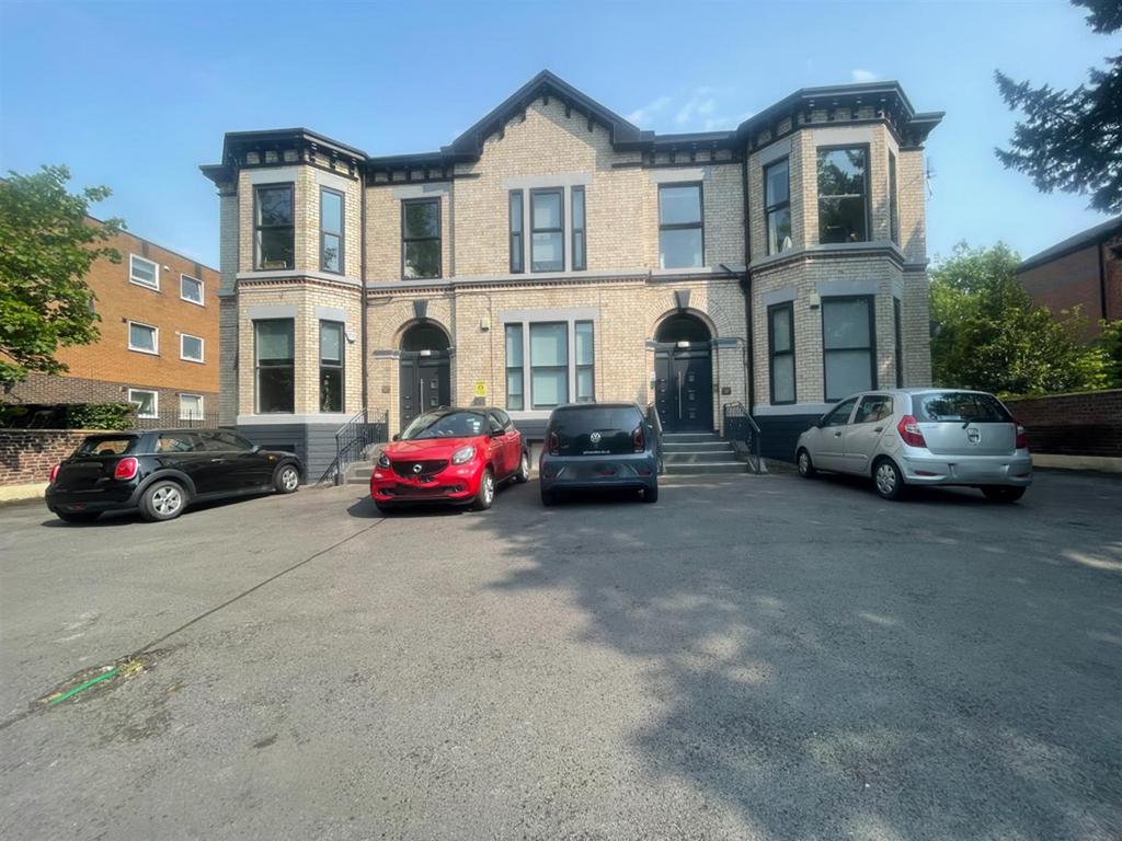Palatine Road, Manchester M20 1 bed flat - £1,200 pcm (£277 pw)