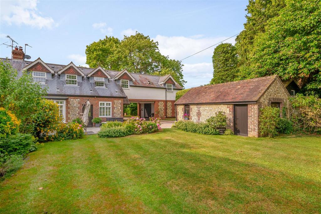 High Road, Chipstead 5 bed semi-detached house - £1,250,000