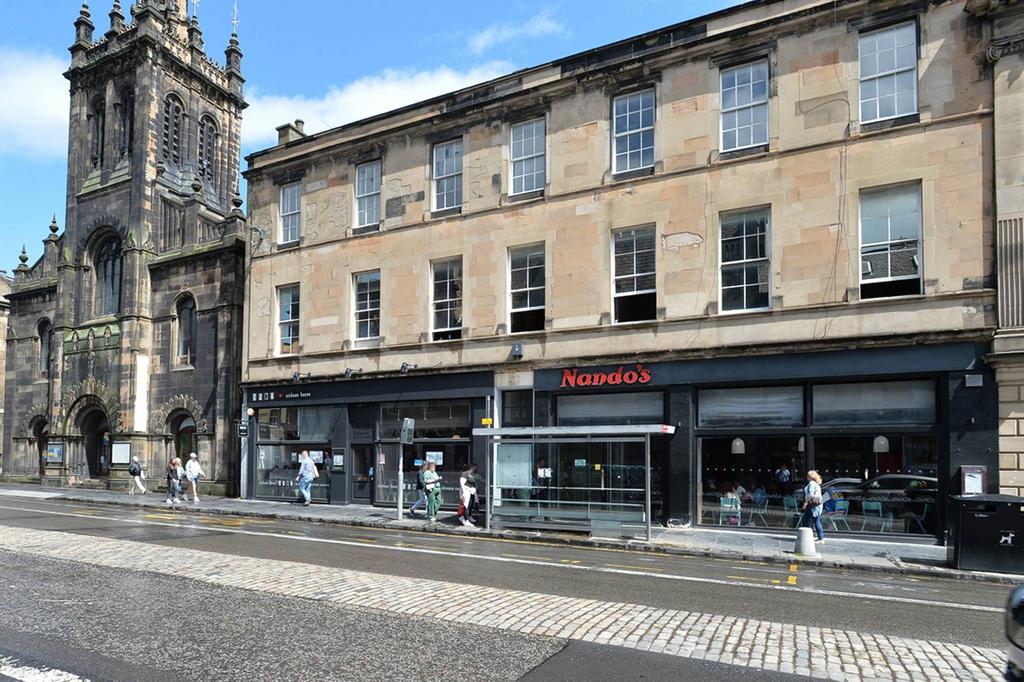35/2 George IV Bridge, Old Town, Edinburgh, EH1 1EL 3 bed flat for sale ...