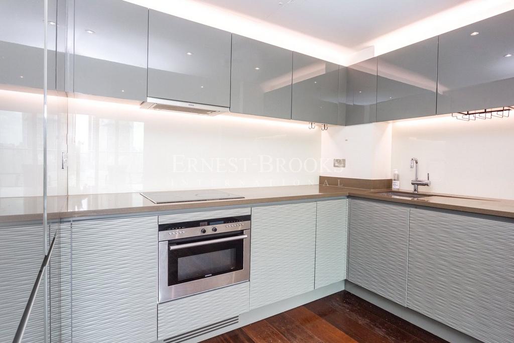 1 Pan Peninsula Square, South Quay, E14 1 bed apartment - £2,250 pcm (£ ...