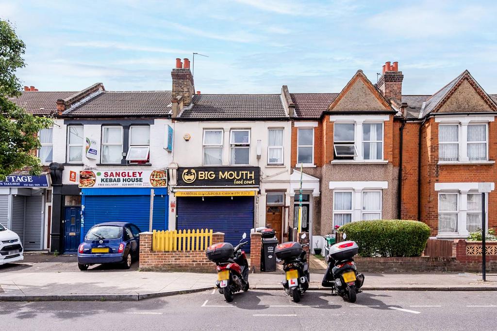 Sangley Road, Catford, London, SE6 2 bed flat for sale - £230,000