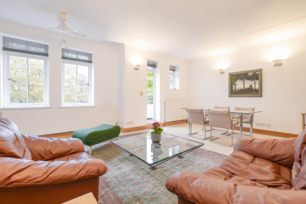 Norland Square Mansions, Holland... 2 bed flat - £3,445 pcm (£795 pw)