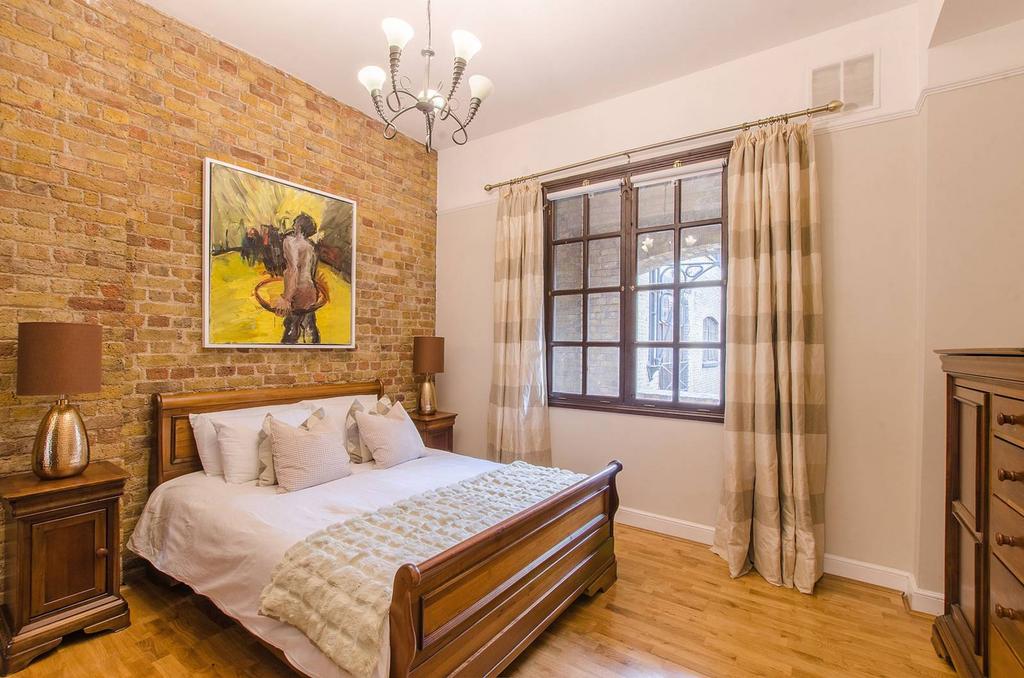 The Highway, Wapping, London, E1W 2 bed flat - £4,767 pcm (£1,100 pw)