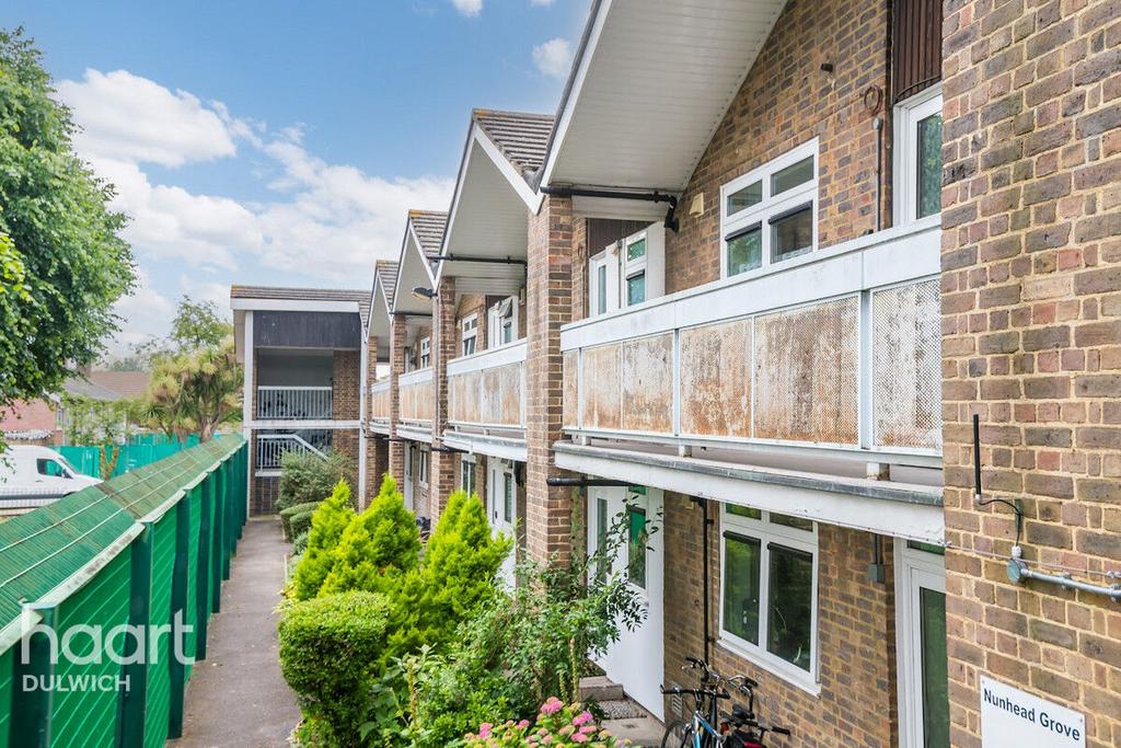 Nunhead Grove, Nunhead, Peckham Rye, London SE15 1 bed maisonette for ...
