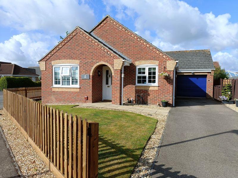 29 St Andrews Walk Woodhall Spa 3 Bed Bungalow For Sale £385 000
