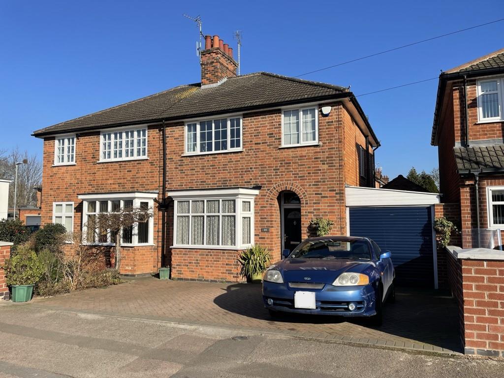 Leicester Road Wigston 3 Bed Semi Detached House £280 000