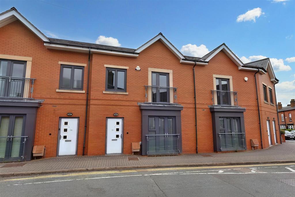 Greenfield Road, Birmingham B17 2 bed house - £290,000