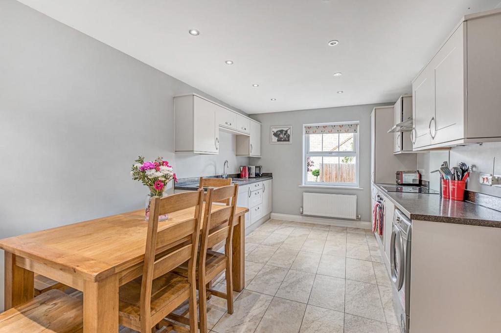 Cavendish Court, Slingsby, York 3 bed house - £290,000