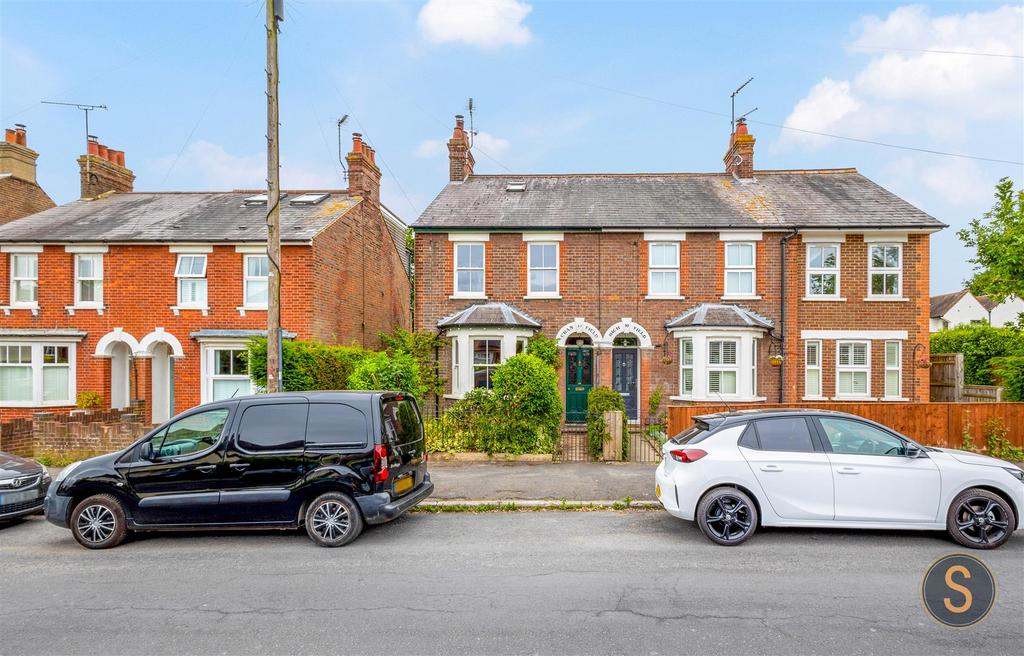 Miswell Lane, Tring 3 bed semi-detached house - £650,000