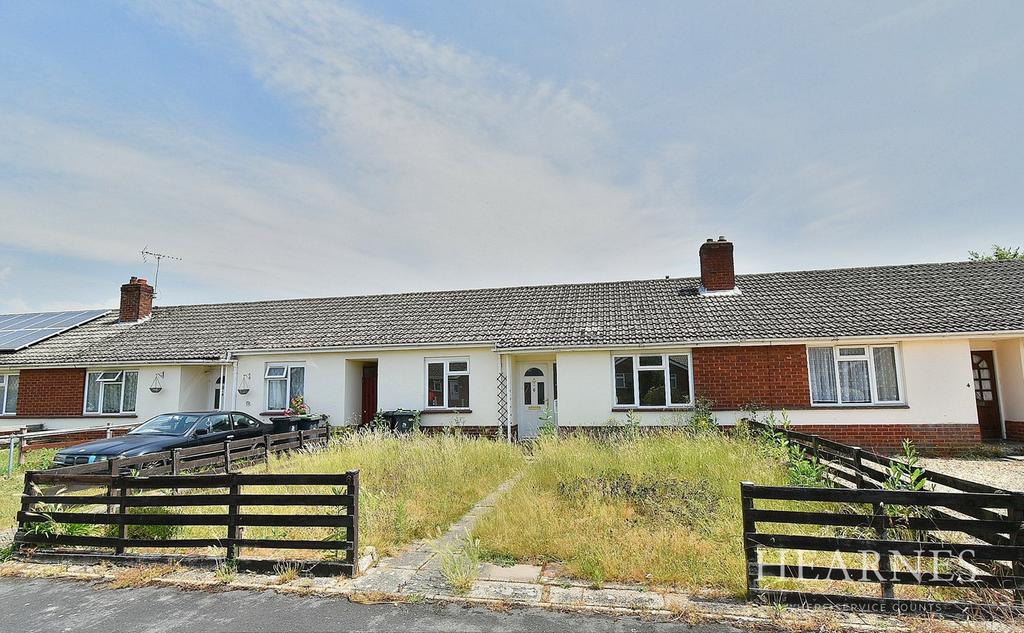 Hardy Road, West Moors, Ferndown, BH22 2 bed terraced bungalow - £250,000