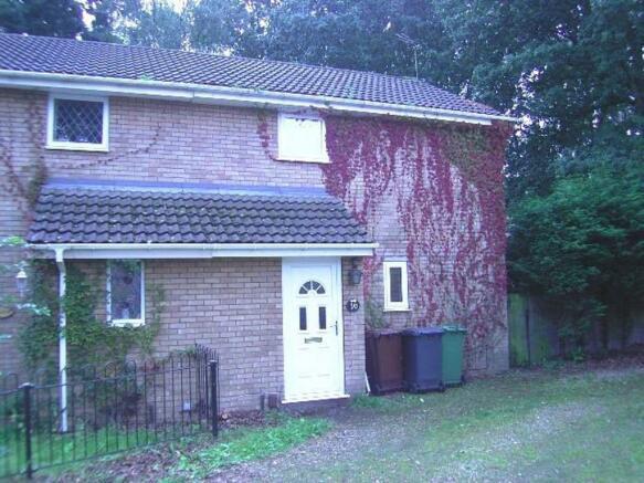 Lindholme Road, Doddington Park... 3 bed semi-detached house - £995 pcm ...