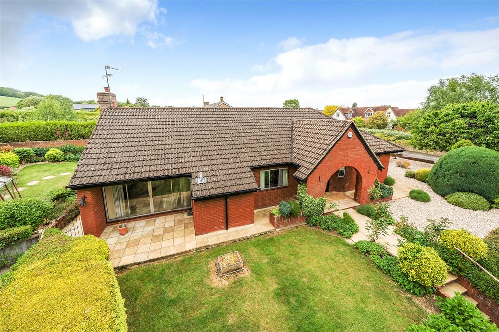 Sandy Lane, Charlton Kings, Cheltenham, GL53 3 bed bungalow for sale ...