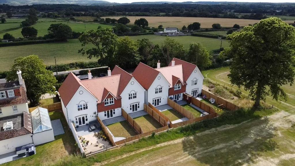 BH20 THE KEMPS, East Stoke, Wareham 3 bed end of terrace house for sale ...