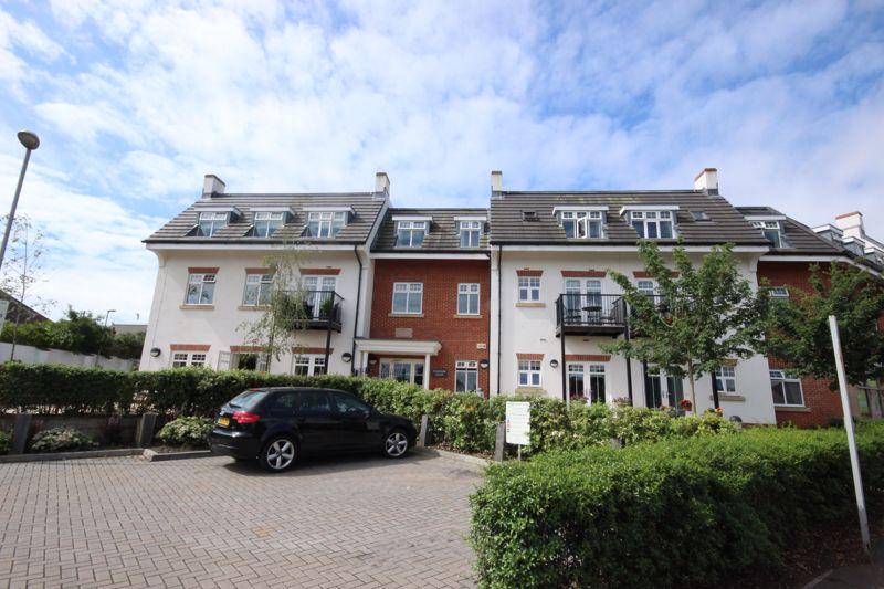 Riverside Court, Tuckton, Bournemouth 1 bed apartment - £220,000