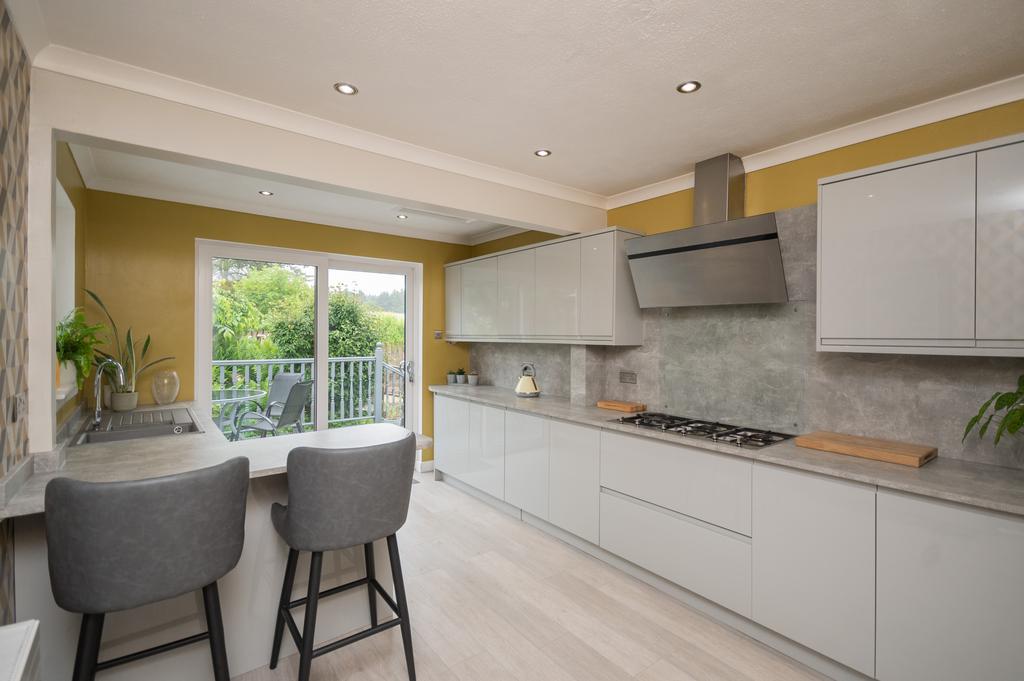 Kinbuck FK15 4 bed detached house - £390,000