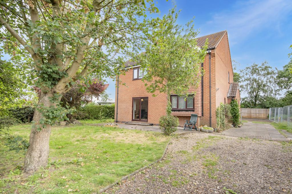 Main Street, Laneham, Retford 3 bed detached house for sale - £325,000